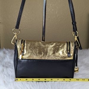 G.I.L.I. | Bags | Gili Halo Gold Metallic And Black Pebbled Leather ...